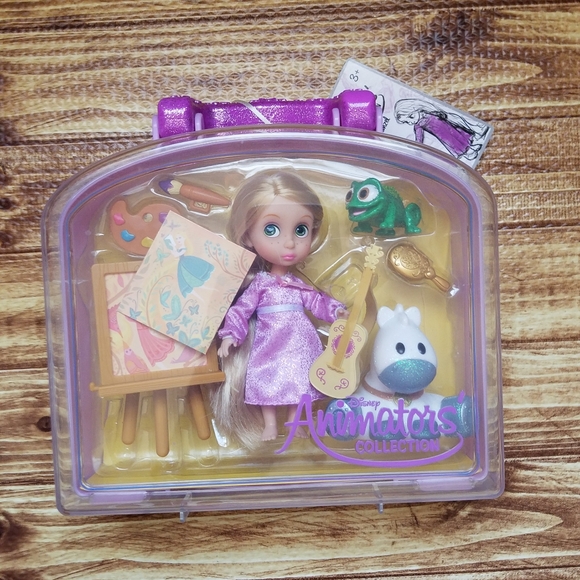 Disney | Toys | Disney Animators Collection Rapunzel Mini Doll Set ...